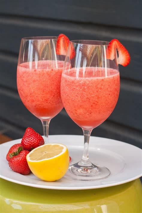 Refreshing Lemon Berry Slushy Recipe