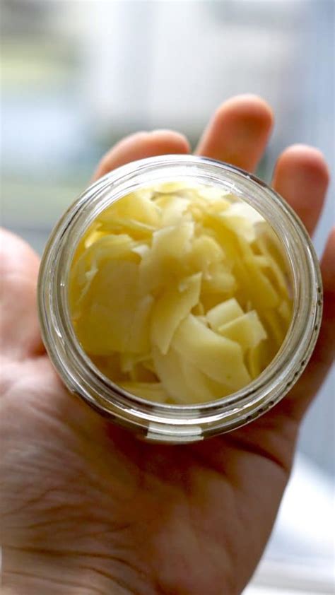 How to Make Homemade Pickled Ginger (Gari) - Easy Recipe